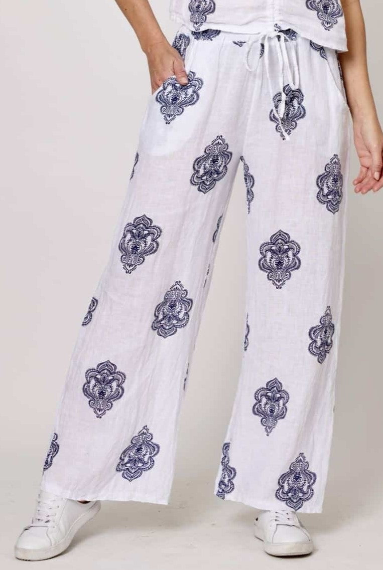 La Strada Clothing Collection - Kindred Spirit Boutique & Gift