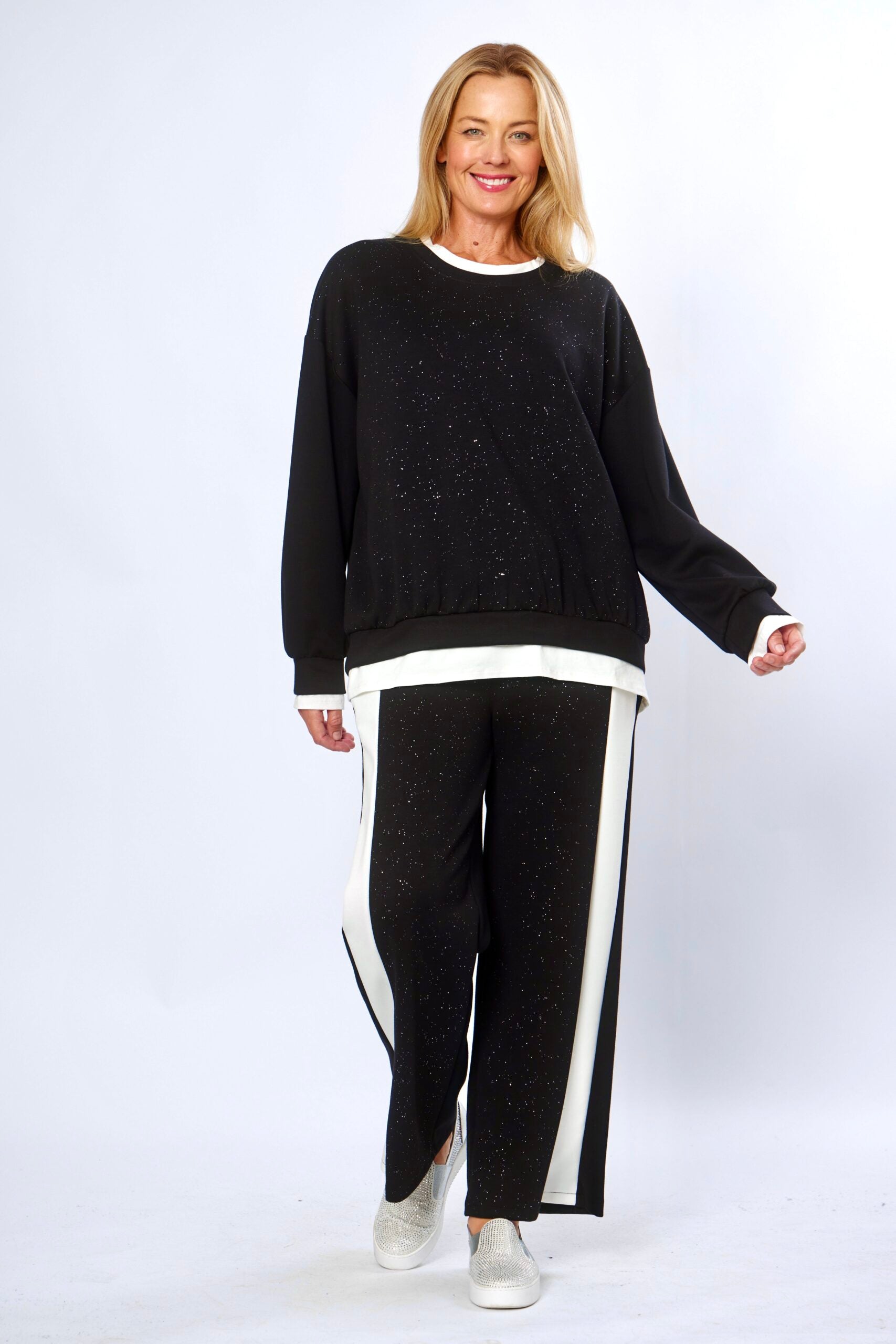 La Strada Clothing Collection - Kindred Spirit Boutique & Gift