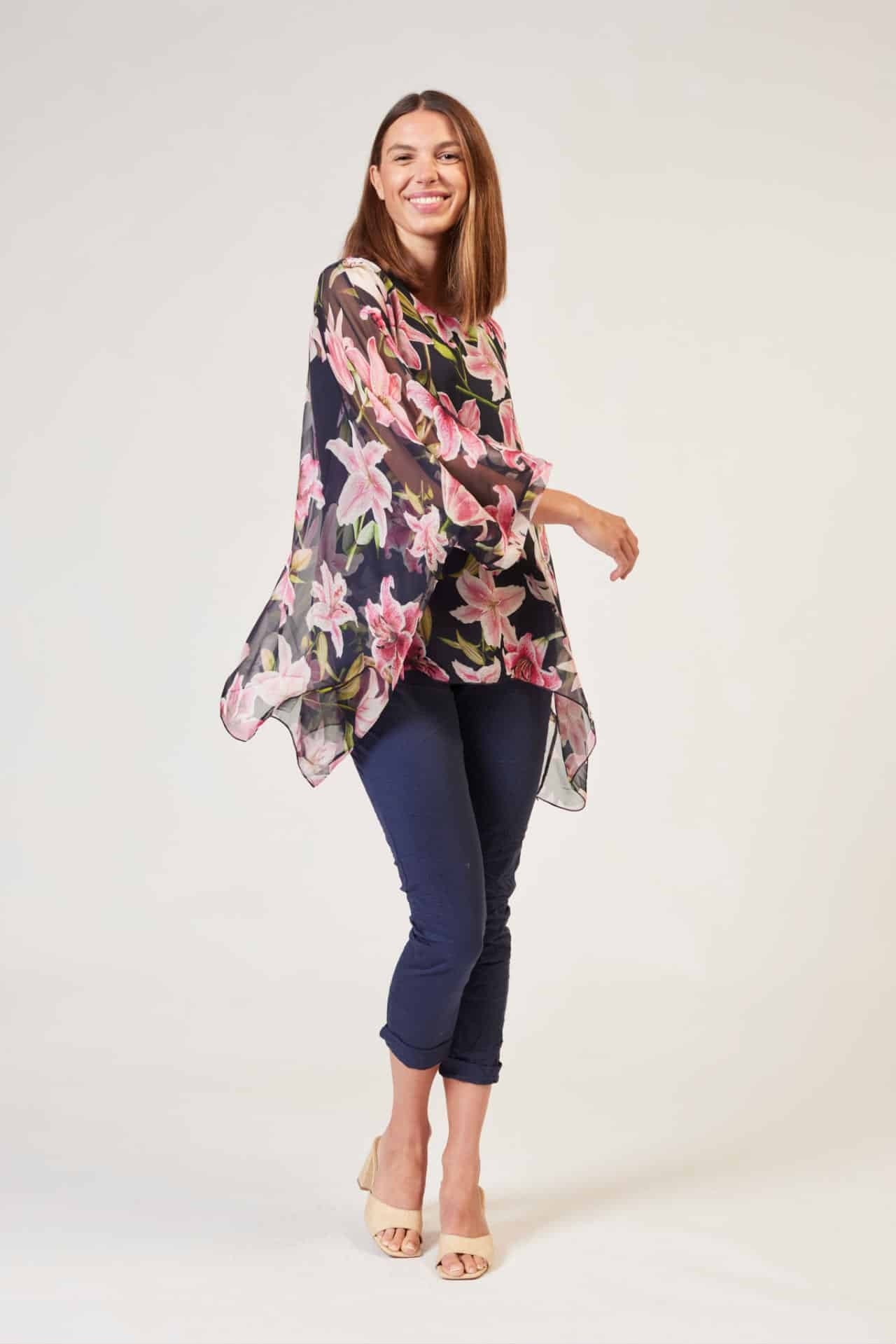 La Strada Clothing Collection - Kindred Spirit Boutique & Gift
